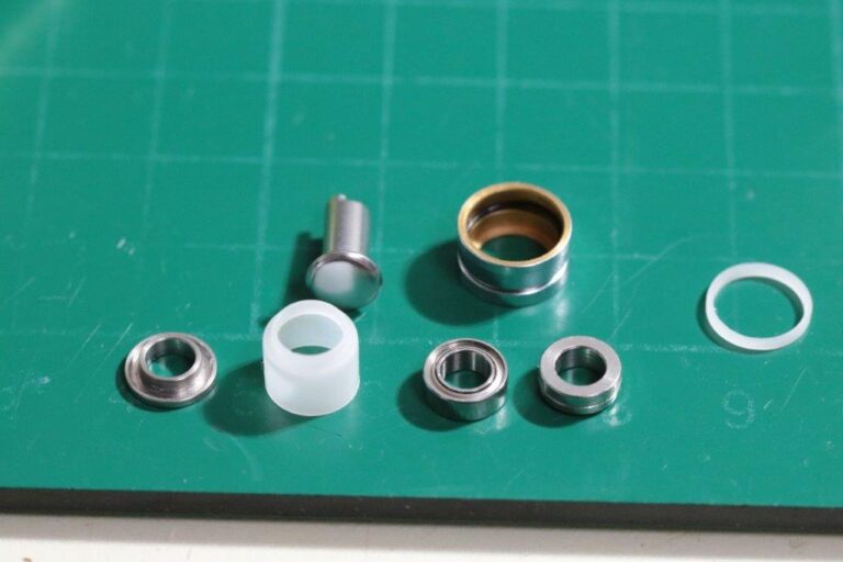 23ストラディック 2500SHG 改造計画（2）全バラシと進化のポイントをチェック！ | リールカスタム・ラボ ☆ erengeWorks